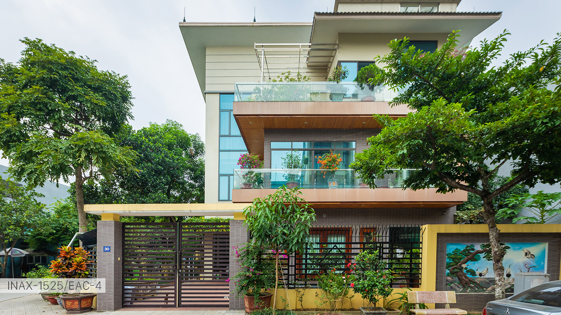 1525/EAC-EARTH COLOR BORDER (using INAX mortar)